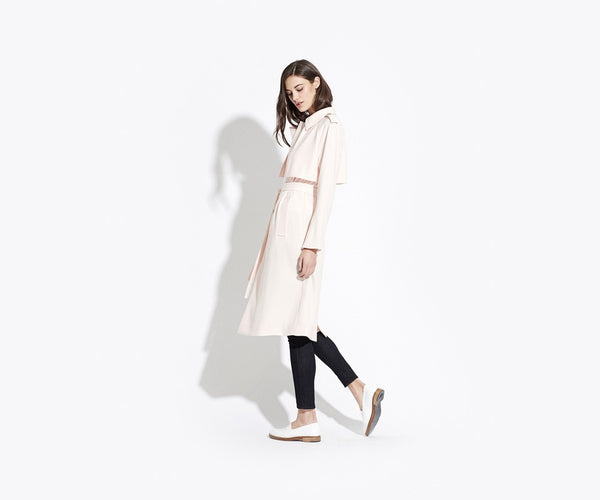 beigE∞Beige - morE∞Less